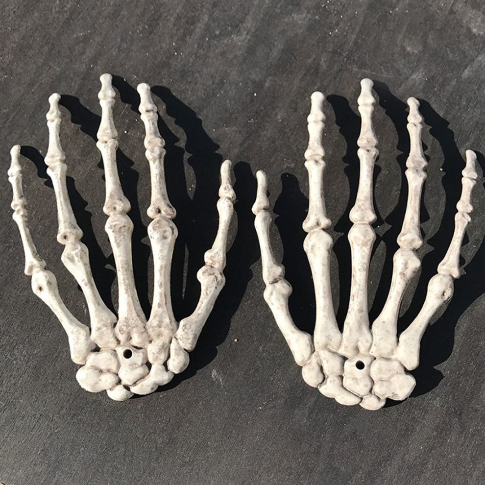 Realistic Lifesize Plastic Skeleton Hands For Halloween Zombie Party ...