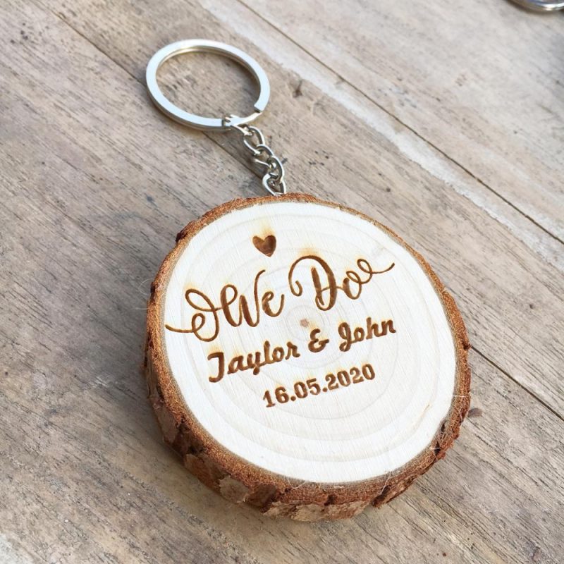 Personalized Engraved Wood Keychain 10pcs Rustic Wedding Party Favors ...